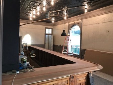 Custom bar top kits and bar rail moldings for home and commercial bars ...